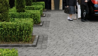 Path Edging | Block Paving Kerbs | Path Edging Stones | Marshalls